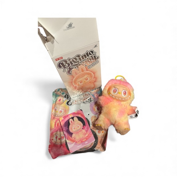 POP MART | Toys | Pop Mart Big Into Energy Loyalty Labubu With Box ...